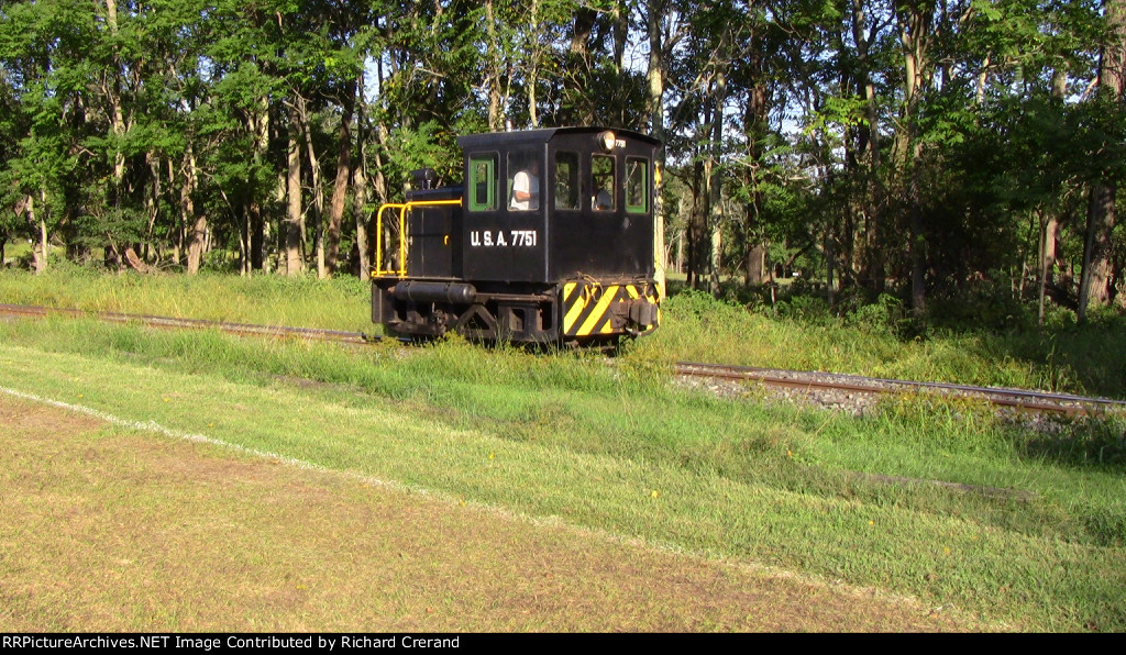 25 Tonner 7751 on the Loop